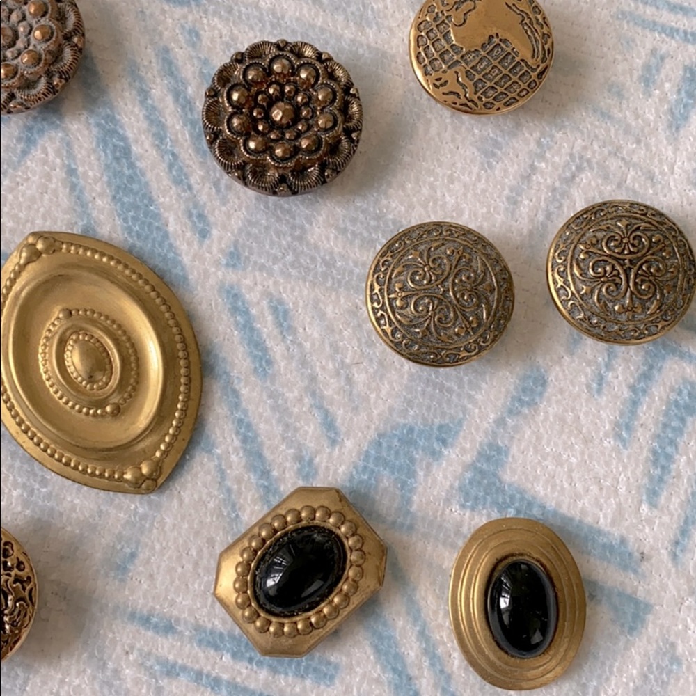 Assorted Vintage Button Covers - Gem
